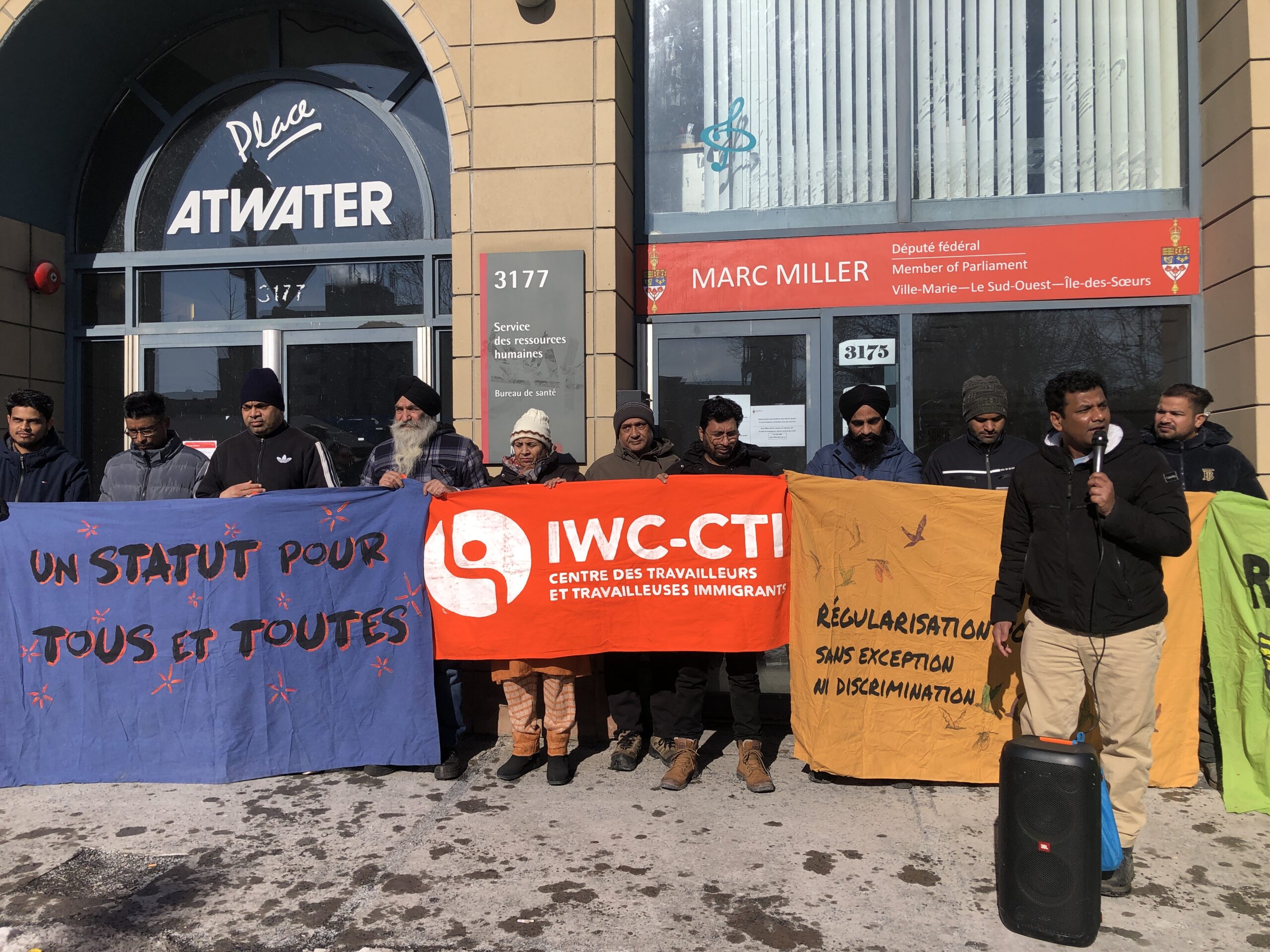 Protestors demand a regularization program ‘without exclusions’ from ...