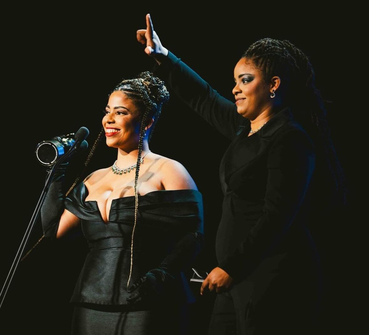 Agrupación de Toronto ganadora de JUNO estrena video en Tiny Desk ...