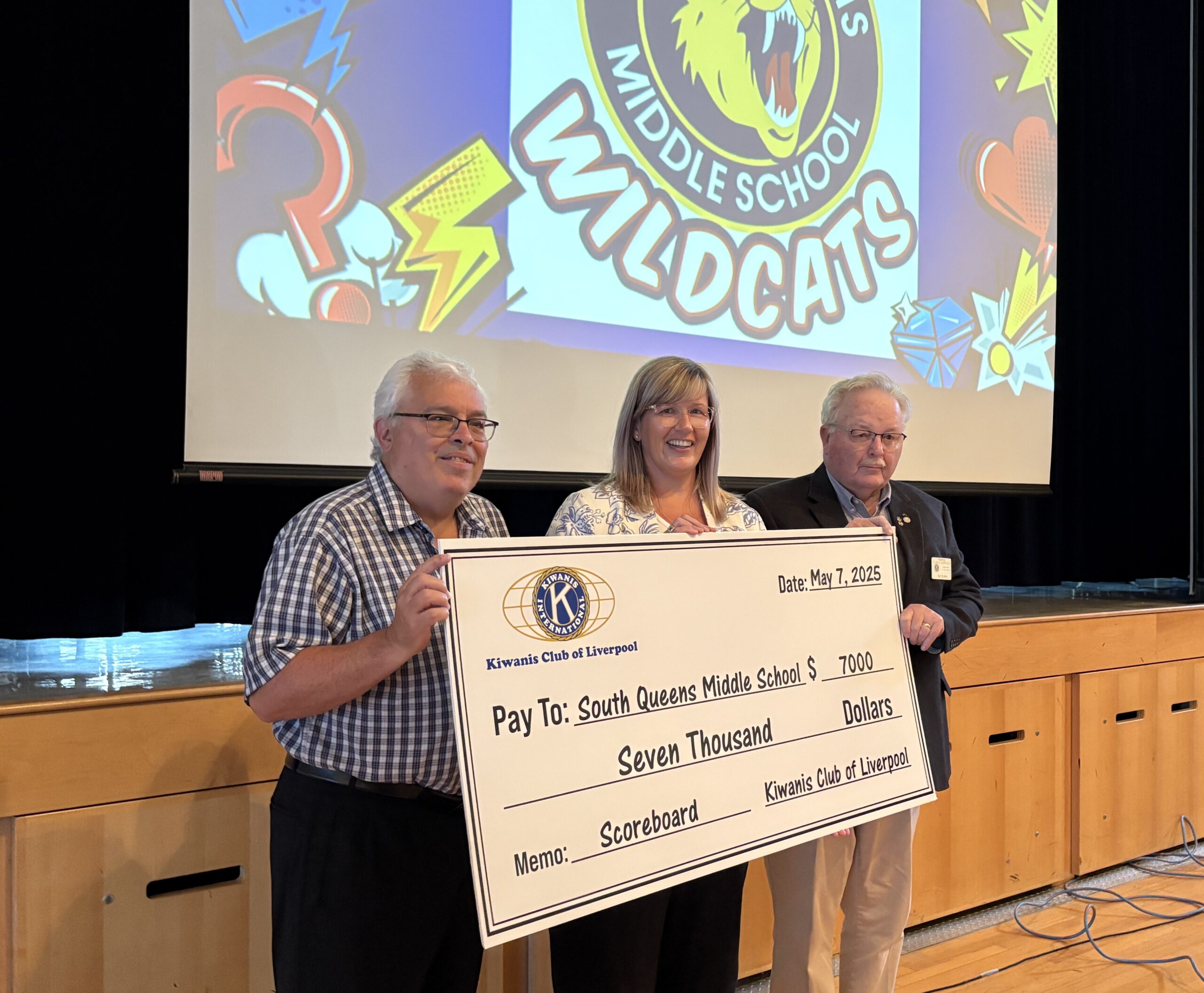 Community effort secures new scoreboard for South Queens Middle School ...